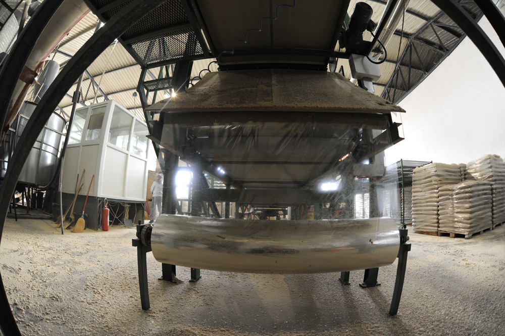 FEPLO doo Fabrika ekološkik vodootpornih ploča Čačak