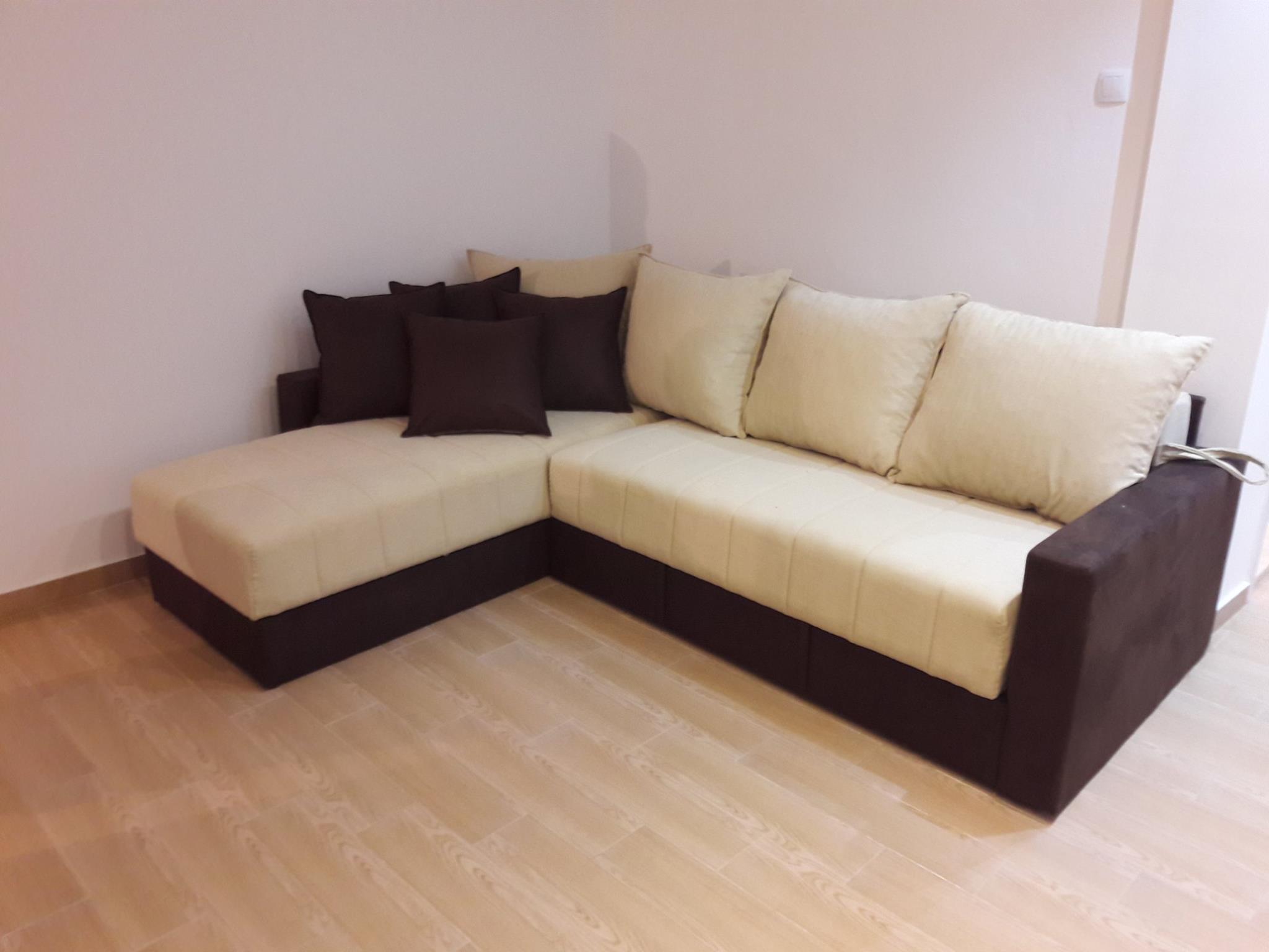 Popravka i proizvodnja nameštaja Kuršumlija Tapetar Beli